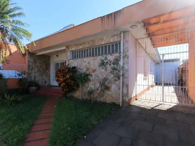 Casa / Sobrado para Locação em Canoas/RS Niterói 3 Quartos