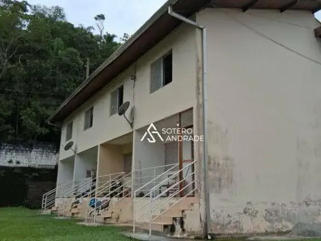Casa / Sobrado para Locação em Caraguatatuba/SP Massaguaçu 2 Quartos