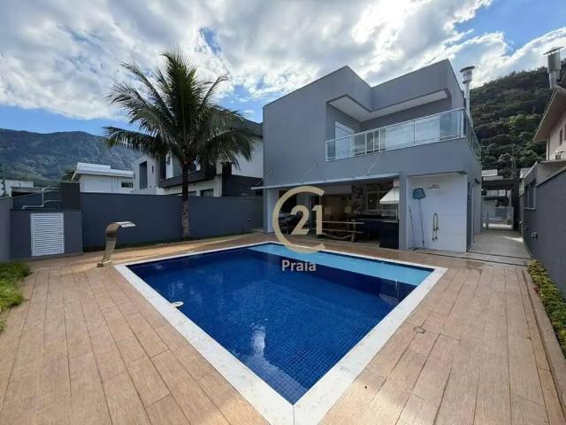 Casa / Sobrado para Locação em Caraguatatuba/SP Massaguaçu 4 Quartos