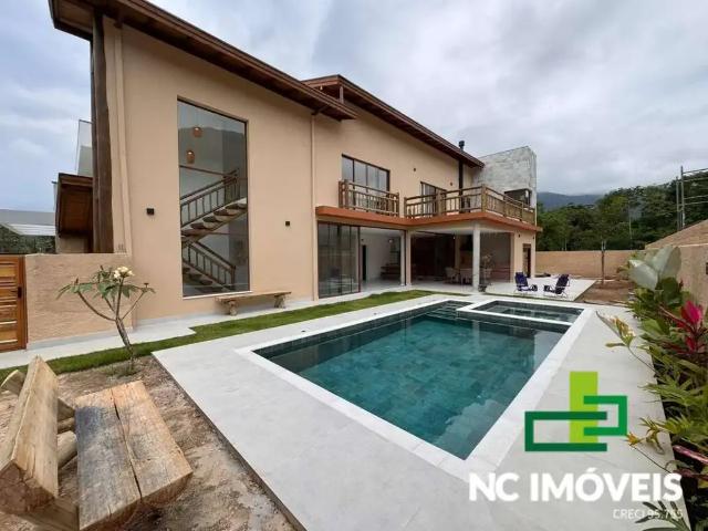 Casa / Sobrado para Locação em Caraguatatuba/SP Mar Verde 4 Quartos