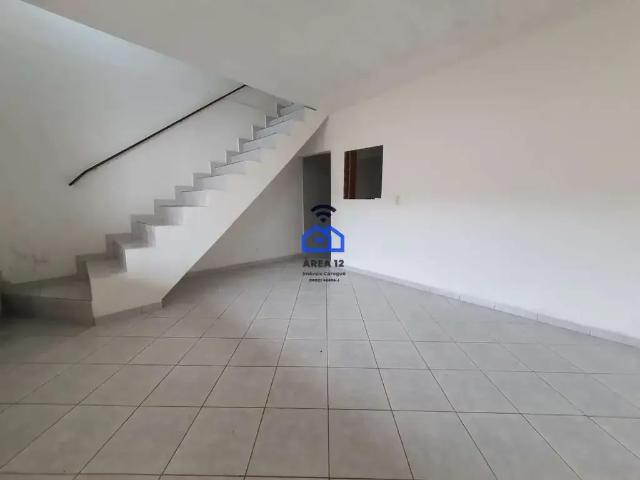 Casa / Sobrado para Locação em Caraguatatuba/SP Martim de Sá 1 Quartos