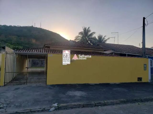 Casa / Sobrado para Locação em Caraguatatuba/SP Martim de Sá 2 Quartos