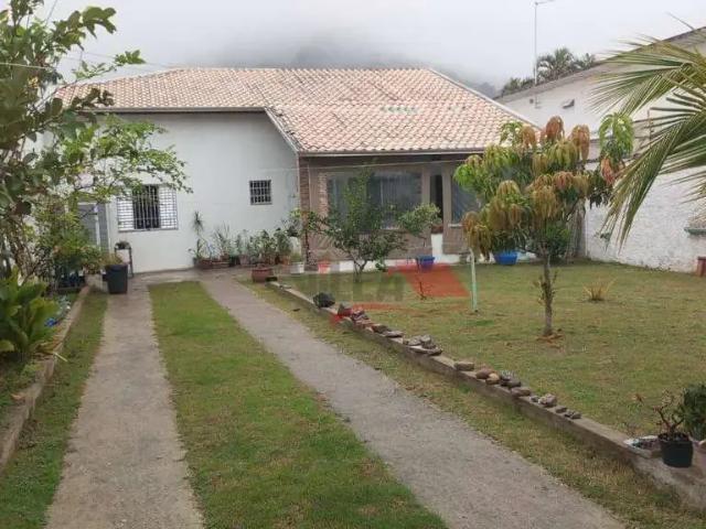 Casa / Sobrado para Locação em Caraguatatuba/SP Martim de Sá 2 Quartos