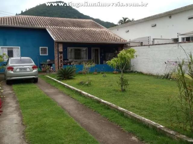 Casa / Sobrado para Locação em Caraguatatuba/SP Martim de Sá 2 Quartos