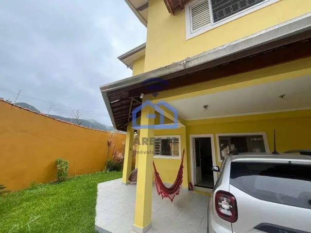 Casa / Sobrado para Locação em Caraguatatuba/SP Martim de Sá 3 Quartos