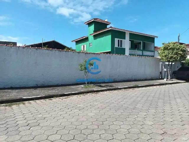 Casa / Sobrado para Locação em Caraguatatuba/SP Martim de Sá 3 Quartos