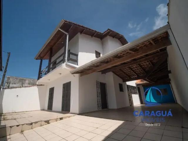 Casa / Sobrado para Locação em Caraguatatuba/SP Centro 5 Quartos