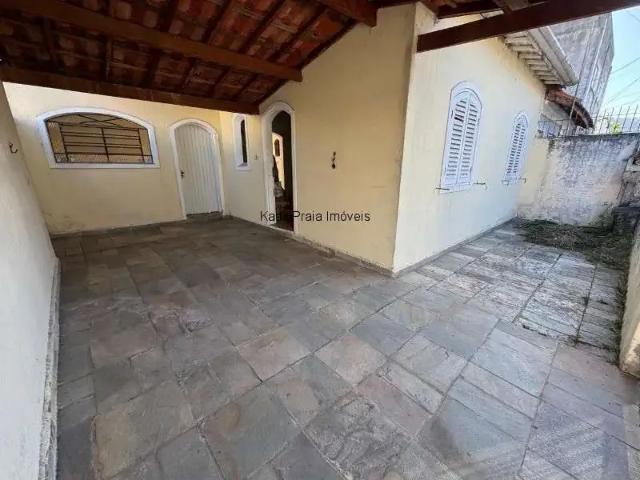 Casa / Sobrado para Locação em Caraguatatuba/SP Centro 2 Quartos