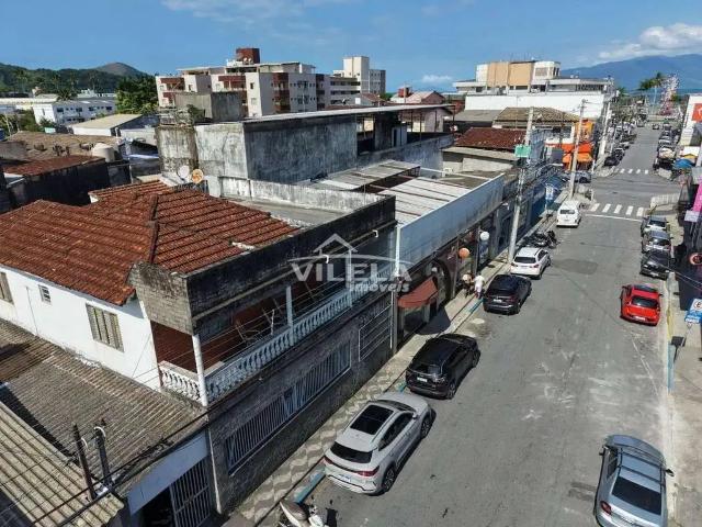 Casa / Sobrado para Locação em Caraguatatuba/SP Centro 3 Quartos