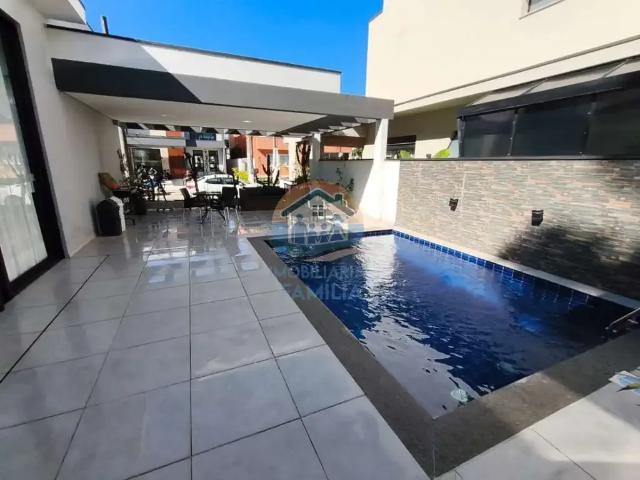 Casa / Sobrado para Locação em Caraguatatuba/SP Costa Nova 4 Quartos