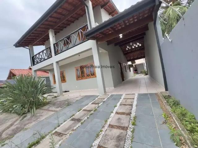 Casa / Sobrado para Locação em Caraguatatuba/SP Indaiá 4 Quartos