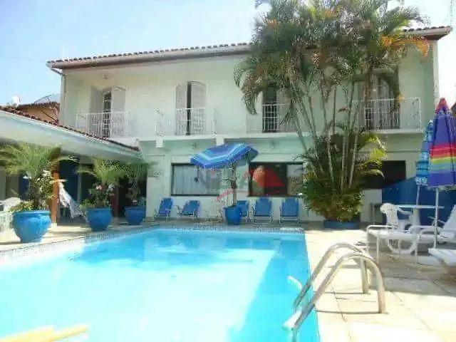 Casa / Sobrado para Locação em Caraguatatuba/SP Indaiá 5 Quartos