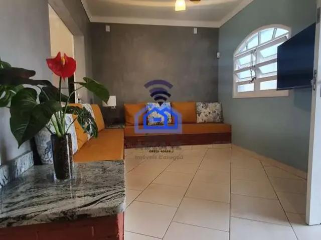 Casa / Sobrado para Locação em Caraguatatuba/SP Indaiá 2 Quartos
