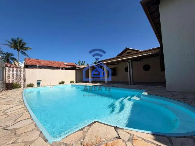 Casa / Sobrado para Locação em Caraguatatuba/SP Indaiá 3 Quartos