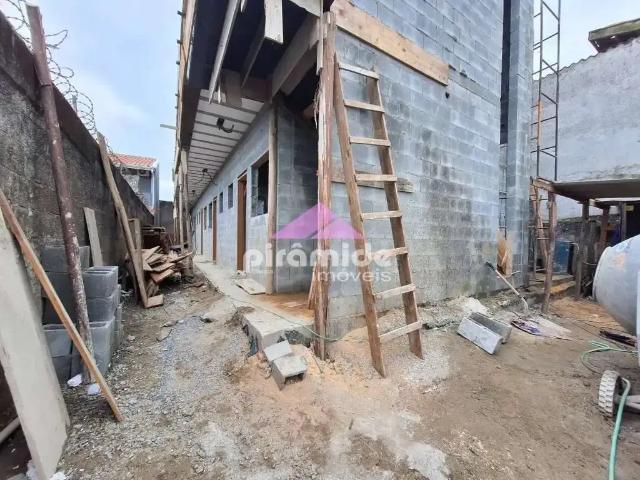 Casa / Sobrado para Locação em Caraguatatuba/SP Jardim Britânia 1 Quartos