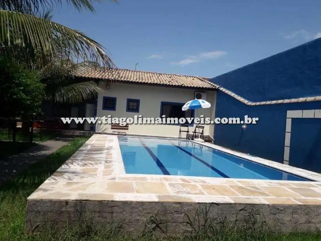 Casa / Sobrado para Locação em Caraguatatuba/SP Jardim Porto Novo 2 Quartos