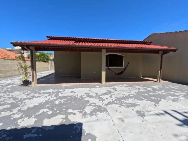 Casa / Sobrado para Locação em Caraguatatuba/SP Parque Balneário Poiares 3 Quartos