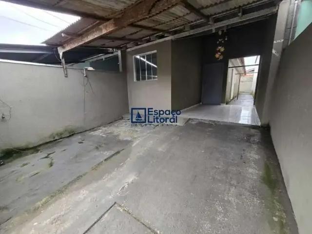 Casa / Sobrado para Locação em Caraguatatuba/SP Poiares 3 Quartos