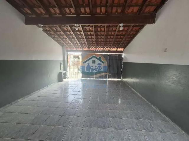Casa / Sobrado para Locação em Caraguatatuba/SP Poiares 2 Quartos