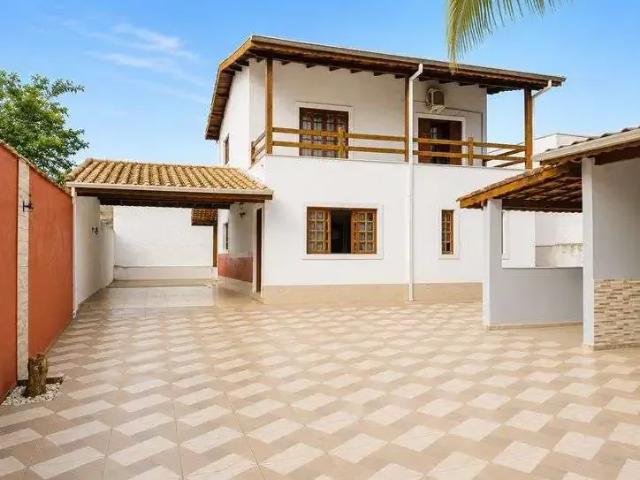 Casa / Sobrado para Locação em Caraguatatuba/SP Pontal de Santa Marina 3 Quartos