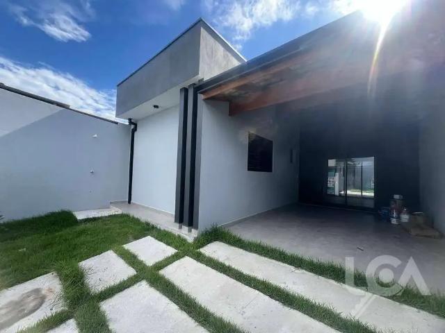 Casa / Sobrado para Locação em Caraguatatuba/SP Porto Novo 3 Quartos
