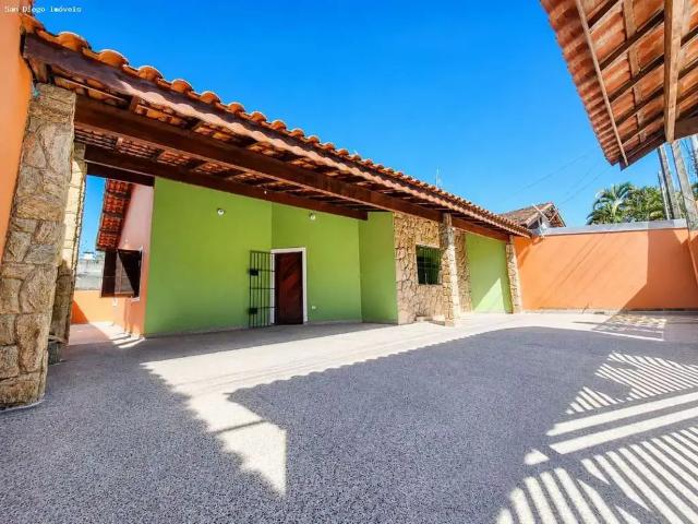Casa / Sobrado para Locação em Caraguatatuba/SP Praia das Palmeiras