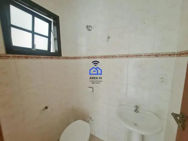 Casa / Sobrado para Locação em Caraguatatuba/SP Prainha 2 Quartos