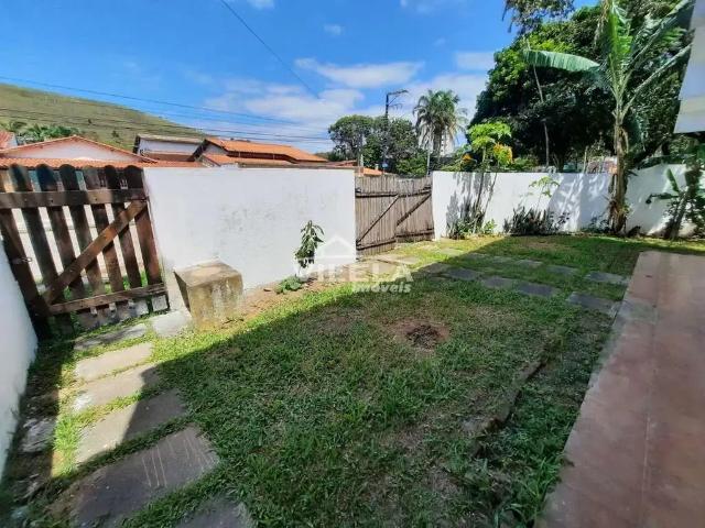 Casa / Sobrado para Locação em Caraguatatuba/SP Prainha 2 Quartos