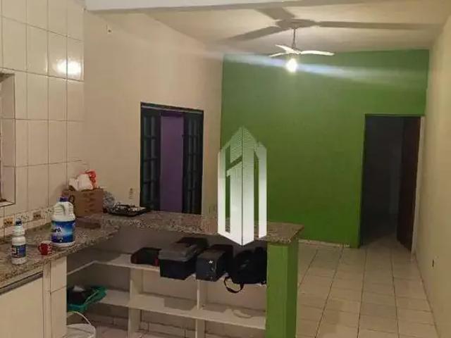 Casa / Sobrado para Locação em Caraguatatuba/SP Rio do Ouro 2 Quartos