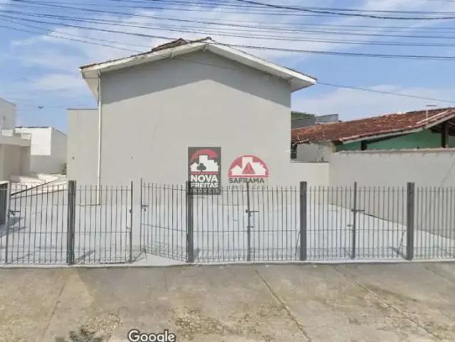 Casa / Sobrado para Locação em Caraguatatuba/SP Sumaré 2 Quartos