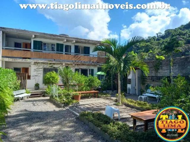 Casa / Sobrado para Locação em Caraguatatuba/SP Sumaré 2 Quartos