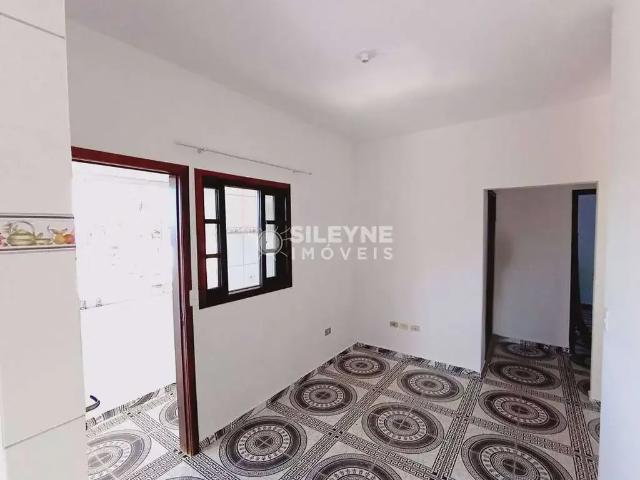 Casa / Sobrado para Locação em Caraguatatuba/SP Tinga 1 Quartos