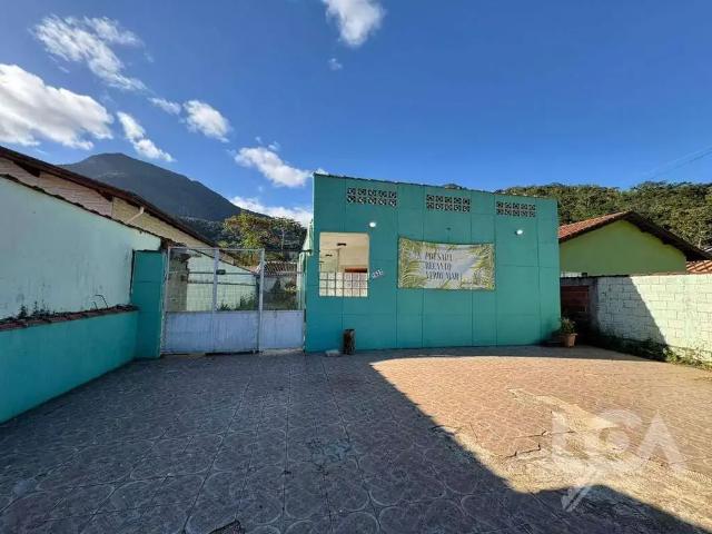 Casa / Sobrado para Locação em Caraguatatuba/SP Verde Mar 6 Quartos