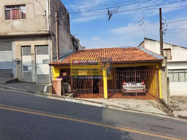 Casa / Sobrado para Locação em Carapicuíba/SP Vila Creti 1 Quartos