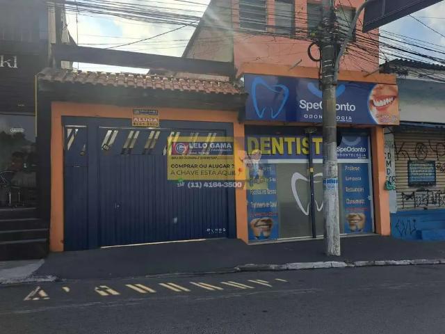Casa / Sobrado para Locação em Carapicuíba/SP Centro 1 Quartos