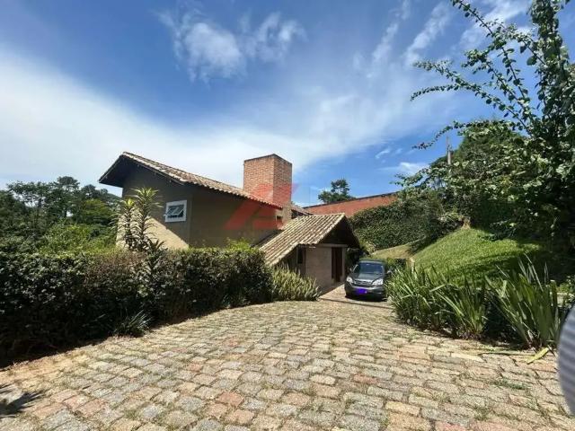 Casa / Sobrado para Locação em Carapicuíba/SP Chácara dos Lagos 3 Quartos