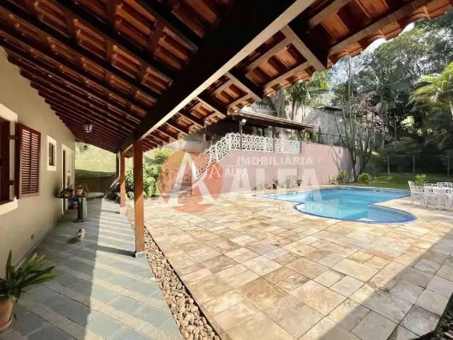 Casa / Sobrado para Locação em Carapicuíba/SP Chácara dos Lagos 3 Quartos