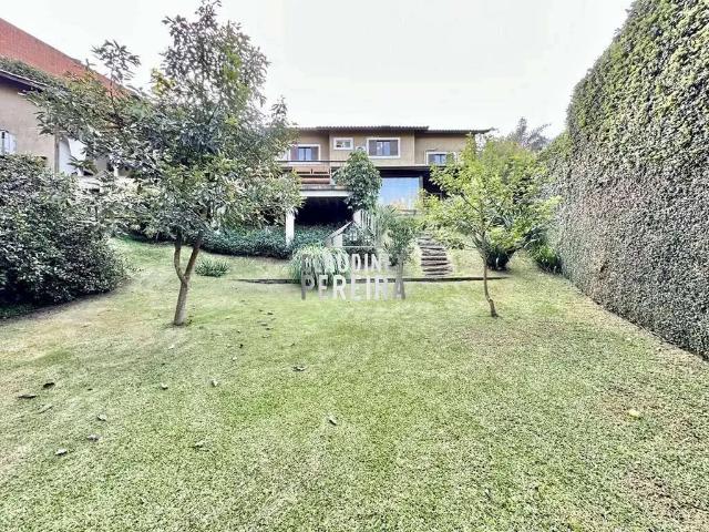 Casa / Sobrado para Locação em Carapicuíba/SP Chácara dos Lagos 3 Quartos