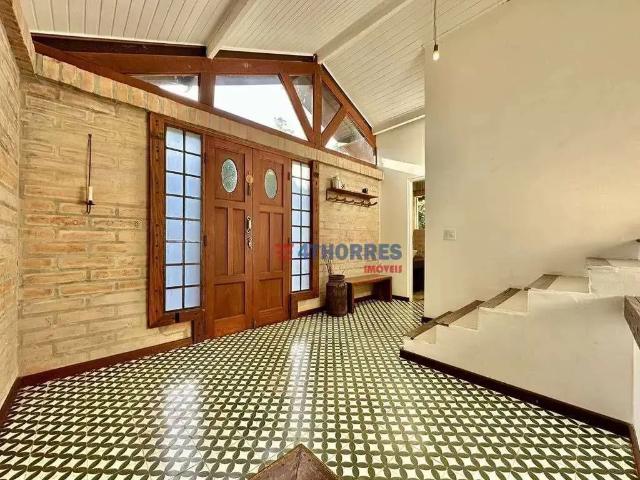Casa / Sobrado para Locação em Carapicuíba/SP Chácara dos Lagos 3 Quartos