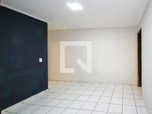 Casa / Sobrado para Locação em Carapicuíba/SP Parque Jandaia 3 Quartos