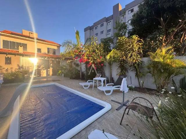 Casa / Sobrado para Locação em Cascavel/PR Alto Alegre 4 Quartos