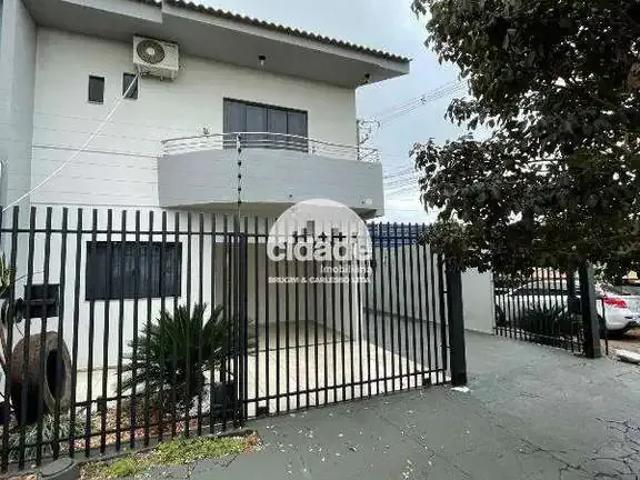 Casa / Sobrado para Locação em Cascavel/PR Brasília 2 Quartos