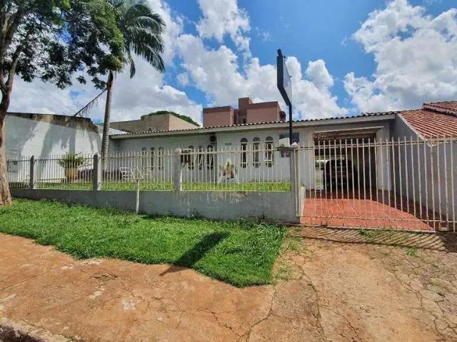 Casa / Sobrado para Locação em Cascavel/PR Cancelli 3 Quartos