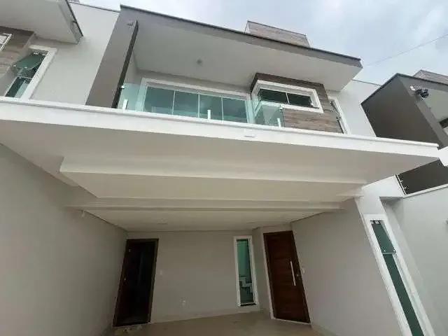 Casa / Sobrado para Locação em Cascavel/PR Country 3 Quartos