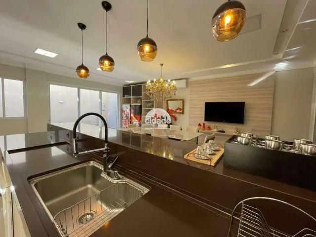 Casa / Sobrado para Locação em Cascavel/PR FAG 2 Quartos