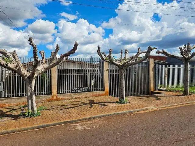 Casa / Sobrado para Locação em Cascavel/PR Floresta 2 Quartos