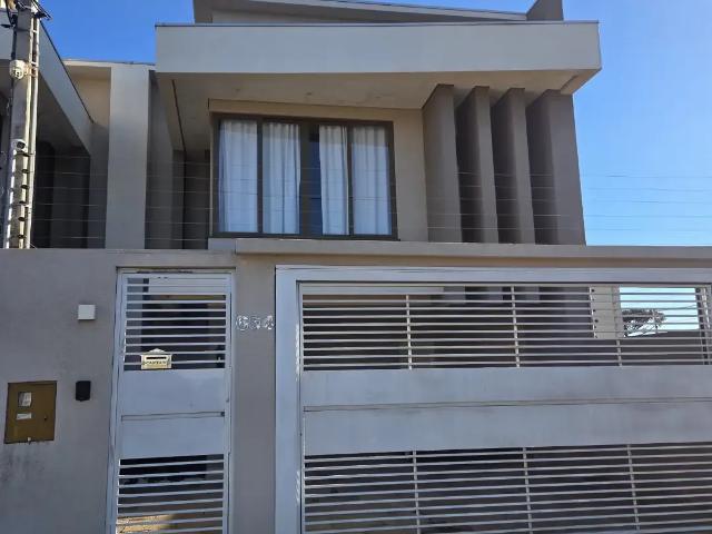 Casa / Sobrado para Locação em Cascavel/PR Recanto Tropical 3 Quartos