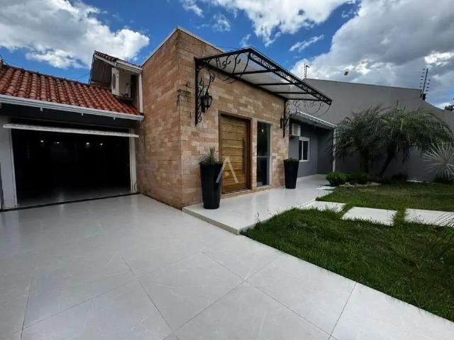Casa / Sobrado para Locação em Cascavel/PR Recanto Tropical 3 Quartos