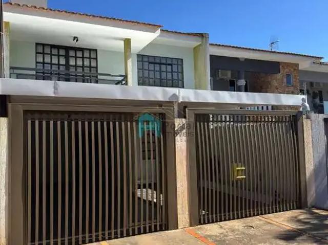 Casa / Sobrado para Locação em Cascavel/PR Recanto Tropical 3 Quartos