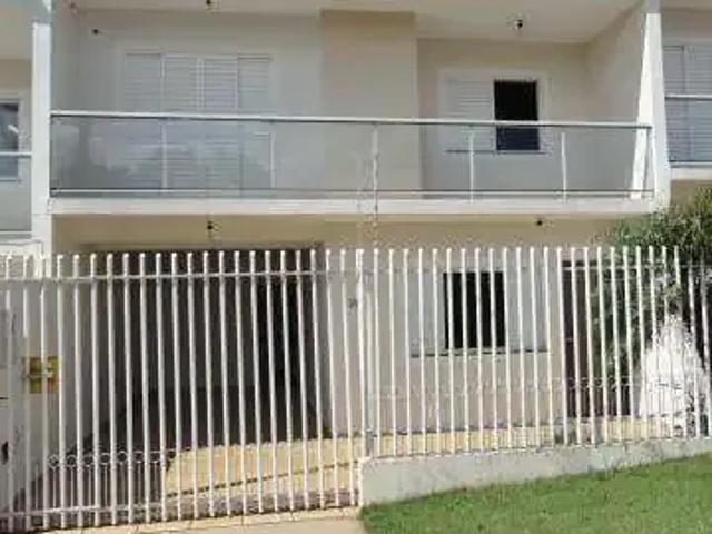 Casa / Sobrado para Locação em Cascavel/PR Região do Lago 2 Quartos